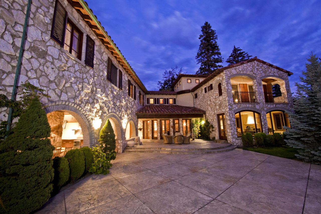 Design-Build 101: How we design your custom dream home